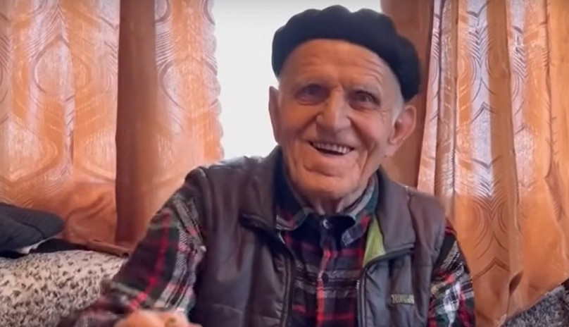 Дедо од Босна бара девојка: Има 90 години, сака да се забавува, а ...